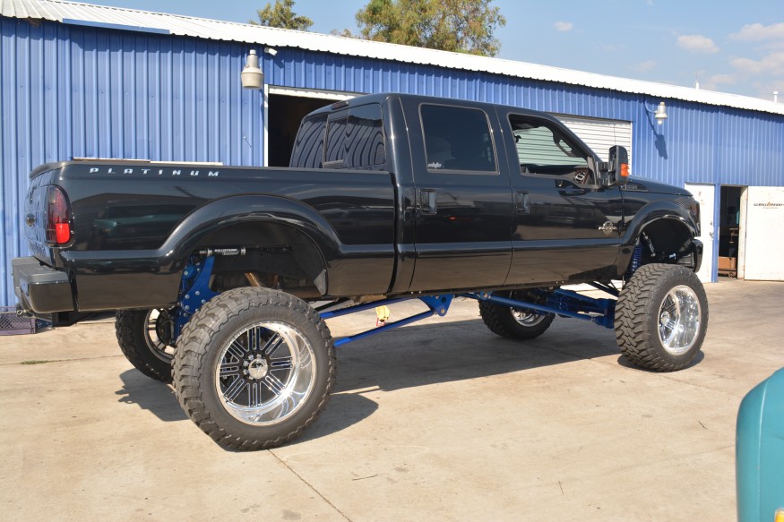 Ford F-250/350 12" 4wd rear cantilever 4 link system