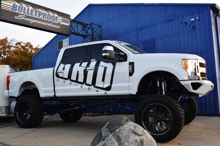 Ford F250-F350 10-12 Inch Suspension Lift Kit 2017-18