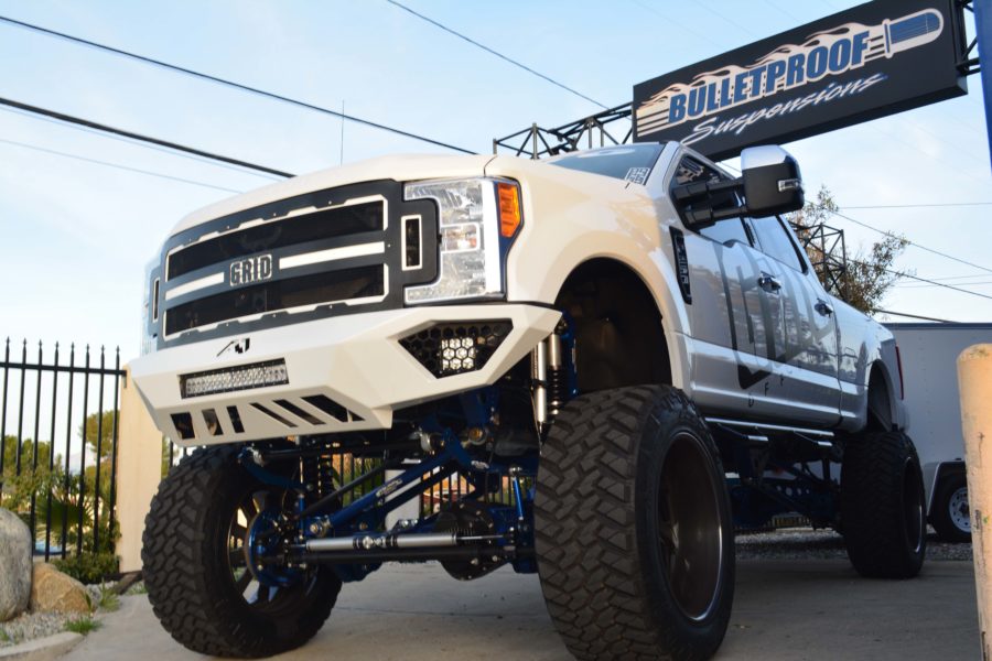 Ford F250-F350 10-12 Inch Suspension Lift Kit 2017-18