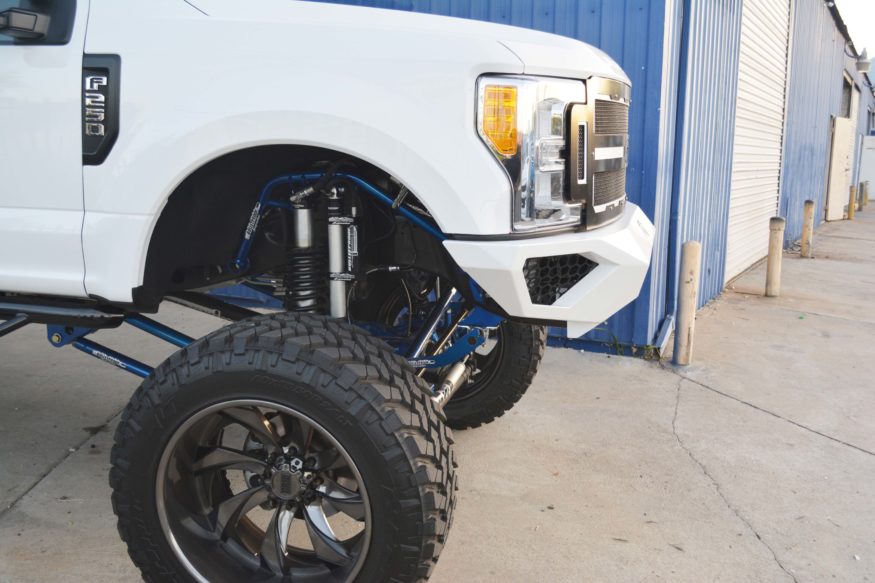 Ford F250-F350 10-12 Inch Suspension Lift Kit 2017-18